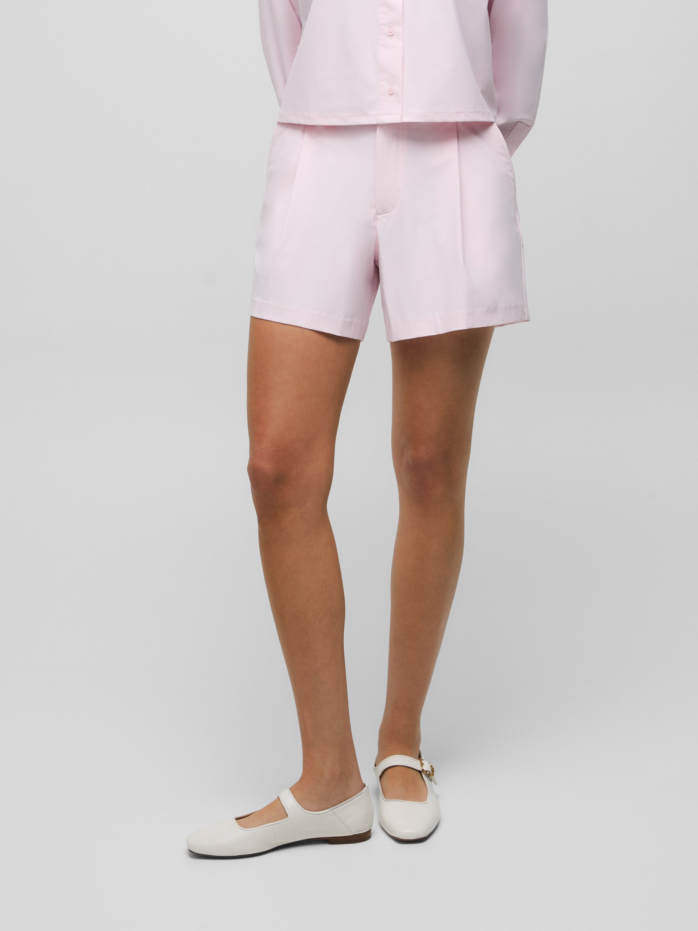 5" Phoenix Trouser Short - 5" Tailored Relaxed Short | Greyson Clothiers