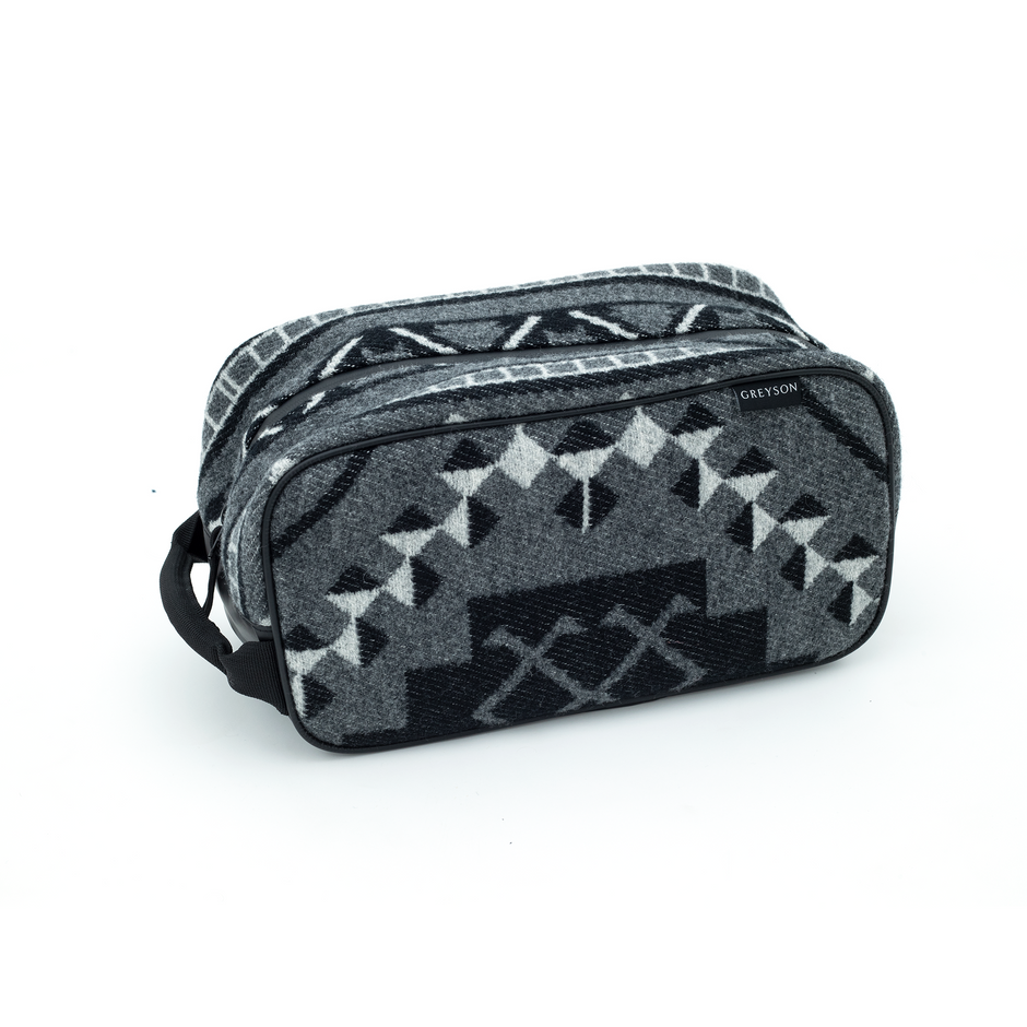 Men's Accessories: Golf Bags, Duffle Bags & More - Greyson Clothiers